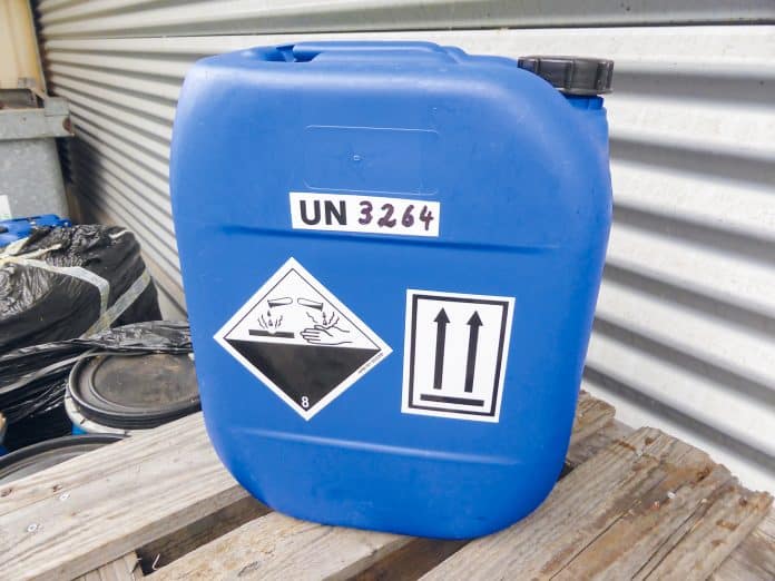 ADR: Übersicht von gängigen Kennzeichnungen nach Gefahrgutrecht